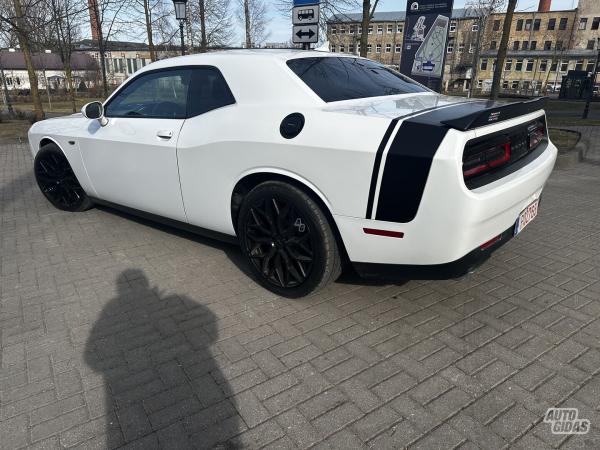 Dodge Challenger 2019 in Siauliai, with an engine capacity of 5.70 L and mileage of 64 thousand km for 19900 €, photo 6 on AUTOMOTO.COM.LV