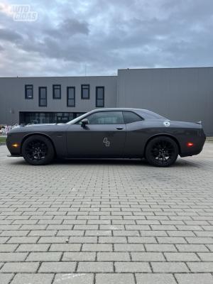 Dodge Challenger 2019 Viļņa, ar dzinēja tilpumu 5.70 L un nobraukumu 50 tūkst. km par 22900 €, foto 7 vietnē AUTOMOTO.COM.LV