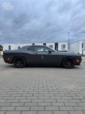 Dodge Challenger 2019 Viļņa, ar dzinēja tilpumu 5.70 L un nobraukumu 50 tūkst. km par 22900 €, foto 8 vietnē AUTOMOTO.COM.LV