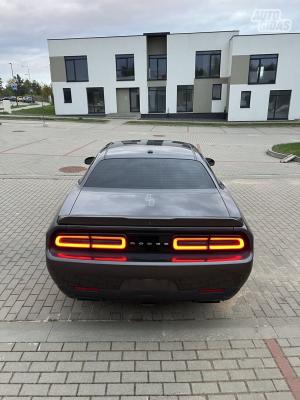 Dodge Challenger 2019 Viļņa, ar dzinēja tilpumu 5.70 L un nobraukumu 50 tūkst. km par 22900 €, foto 11 vietnē AUTOMOTO.COM.LV