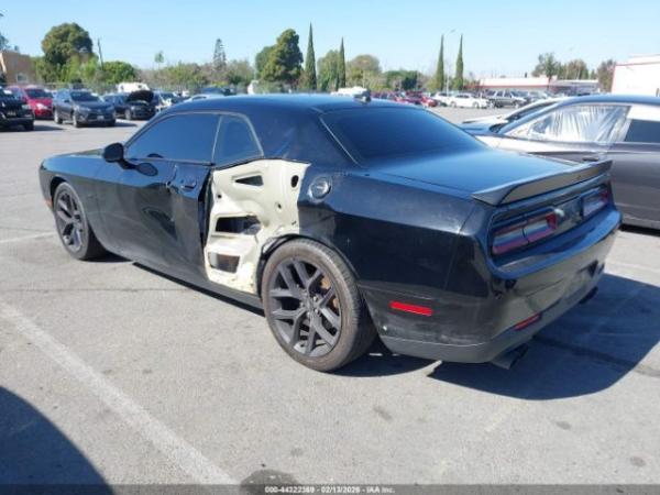 Dodge Challenger 2020 in Klaipeda, with an engine capacity of 0.00 L and mileage of 0 thousand km for 6000 €, photo 3 on AUTOMOTO.COM.LV