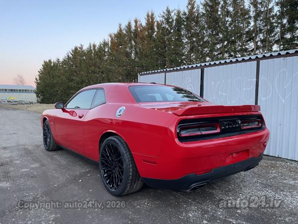 Dodge Challenger 2020 in Tallinn, with an engine capacity of 5.70 L and mileage of 55 thousand km for 19999 €, photo 8 on AUTOMOTO.COM.LV