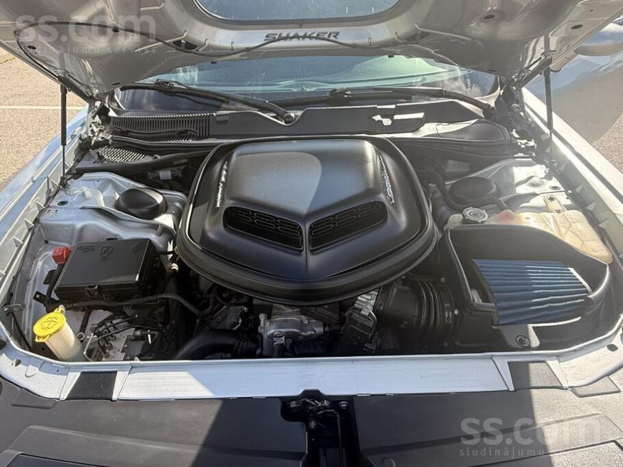 Dodge Challenger 2020 in Daugavpils, with an engine capacity of 6.40 L and mileage of 68 thousand km for 37500 €, photo 16 on AUTOMOTO.COM.LV