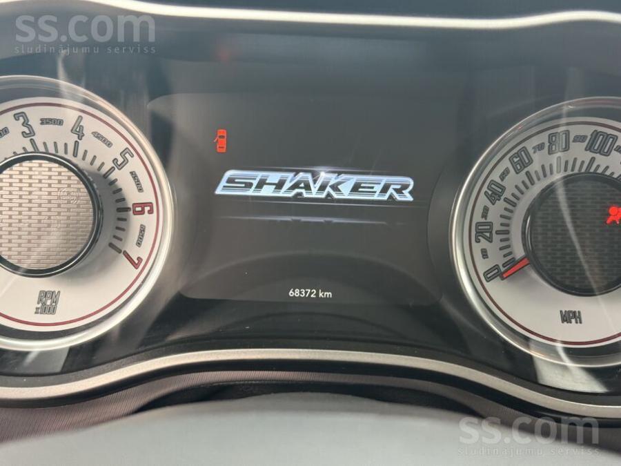 Dodge Challenger 2020 in Daugavpils, with an engine capacity of 6.40 L and mileage of 68 thousand km for 37500 €, photo 26 on AUTOMOTO.COM.LV