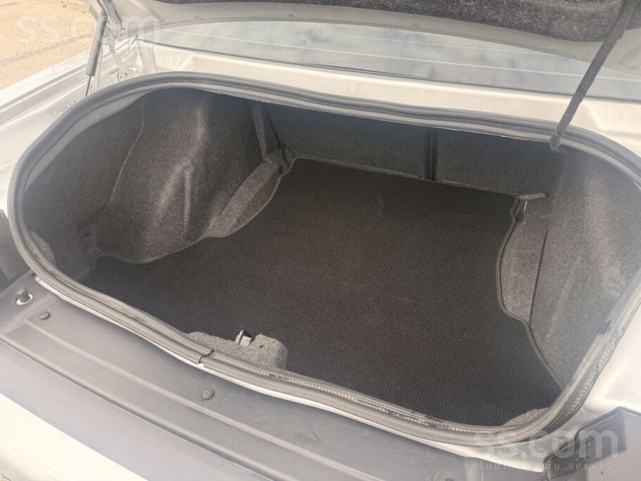 Dodge Challenger 2020 in Daugavpils, with an engine capacity of 6.40 L and mileage of 68 thousand km for 37500 €, photo 32 on AUTOMOTO.COM.LV
