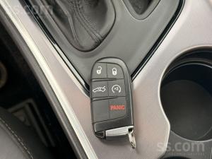 Dodge Challenger 2020 in Daugavpils, with an engine capacity of 6.40 L and mileage of 68 thousand km for 37500 €, photo 34 on AUTOMOTO.COM.LV