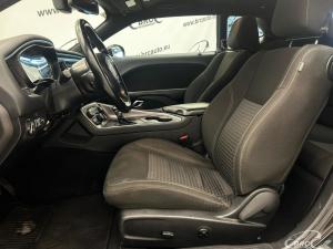 Dodge Challenger 2020 in Vilnius, with an engine capacity of 3.60 L and mileage of 130 thousand km for 16000 €, photo 5 on AUTOMOTO.COM.LV