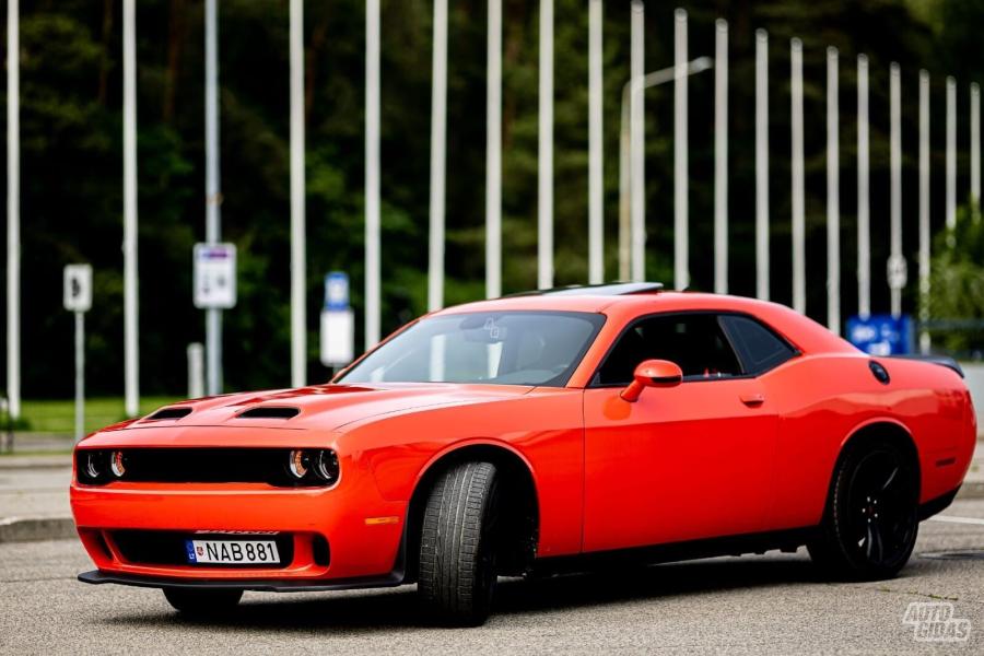 Dodge Challenger 2021 in Vilnius, with an engine capacity of 3.60 L and mileage of 45 thousand km for 18800 €, photo 1 on AUTOMOTO.COM.LV