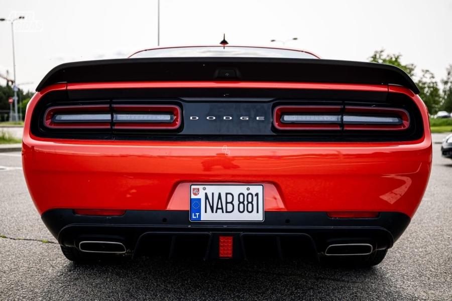 Dodge Challenger 2021 in Vilnius, with an engine capacity of 3.60 L and mileage of 45 thousand km for 18800 €, photo 9 on AUTOMOTO.COM.LV