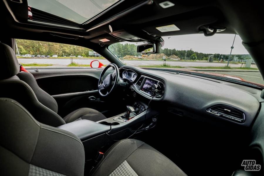 Dodge Challenger 2021 in Vilnius, with an engine capacity of 3.60 L and mileage of 45 thousand km for 18800 €, photo 11 on AUTOMOTO.COM.LV