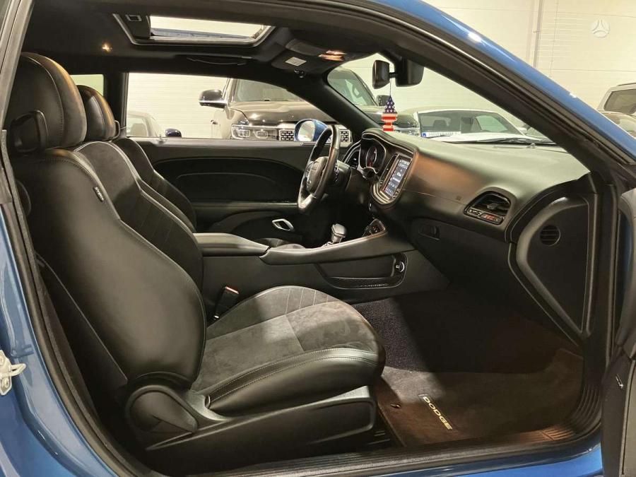 Dodge Challenger 2021 Klaipėda, ar dzinēja tilpumu 6.42 L un nobraukumu 52 tūkst. km par 39325 €, foto 14 vietnē AUTOMOTO.COM.LV