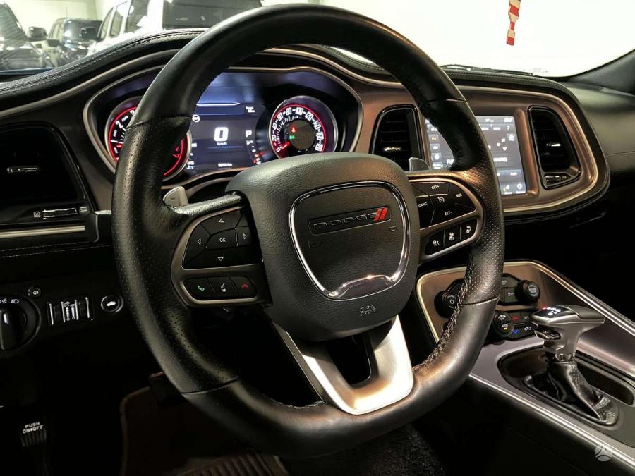 Dodge Challenger 2021 Klaipėda, ar dzinēja tilpumu 6.42 L un nobraukumu 52 tūkst. km par 39325 €, foto 17 vietnē AUTOMOTO.COM.LV