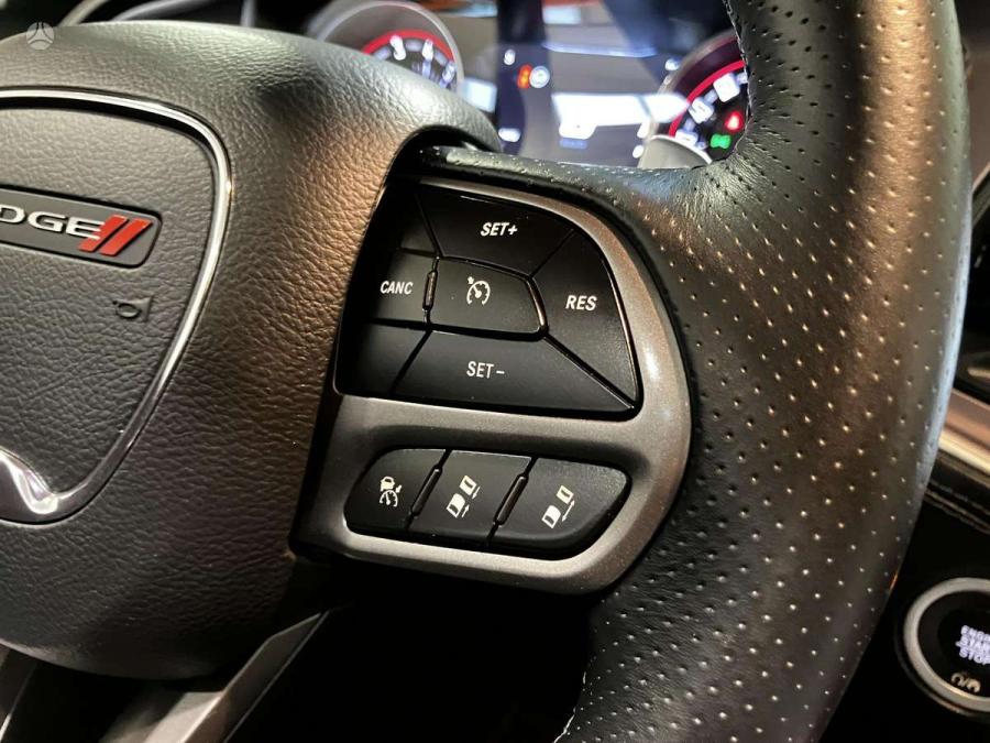 Dodge Challenger 2021 Klaipėda, ar dzinēja tilpumu 6.42 L un nobraukumu 52 tūkst. km par 39325 €, foto 24 vietnē AUTOMOTO.COM.LV