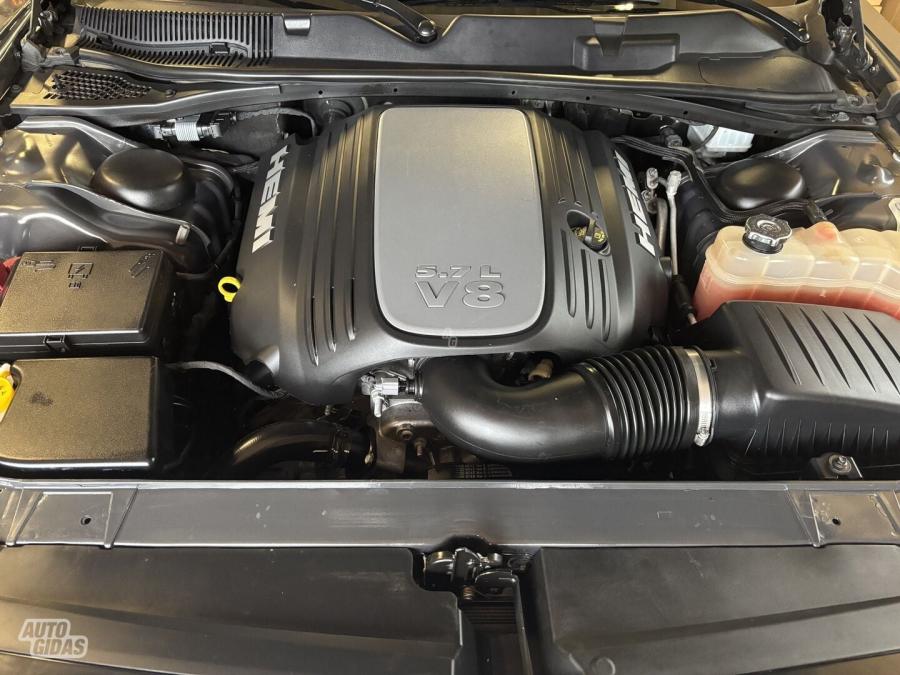 Dodge Challenger 2022 in Klaipeda, with an engine capacity of 5.70 L and mileage of 79 thousand km for 26999 €, photo 16 on AUTOMOTO.COM.LV