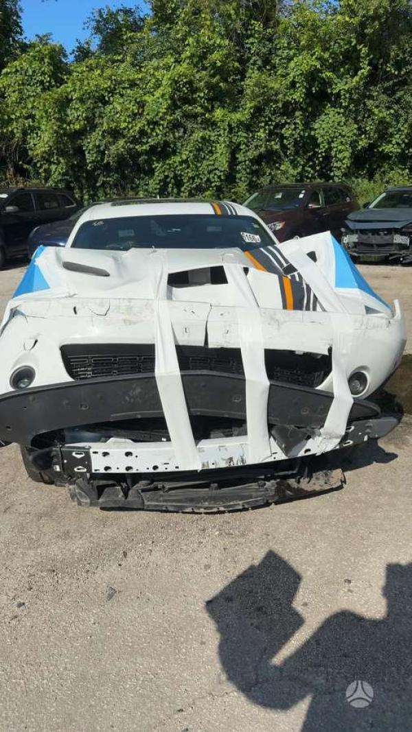 Dodge Challenger 2022 in Siauliai, with an engine capacity of 3.60 L and mileage of 32 thousand km for 8500 €, photo 9 on AUTOMOTO.COM.LV