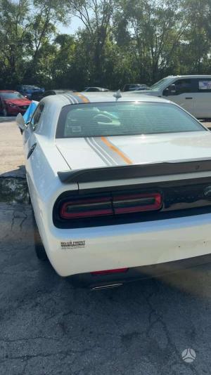 Dodge Challenger 2022 Šauļi, ar dzinēja tilpumu 3.60 L un nobraukumu 32 tūkst. km par 8500 €, foto 11 vietnē AUTOMOTO.COM.LV