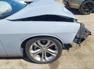 Dodge Challenger 2022 in Siauliai, with an engine capacity of 3.60 L and mileage of 47 thousand km for 10200 €, photo 5 on AUTOMOTO.COM.LV