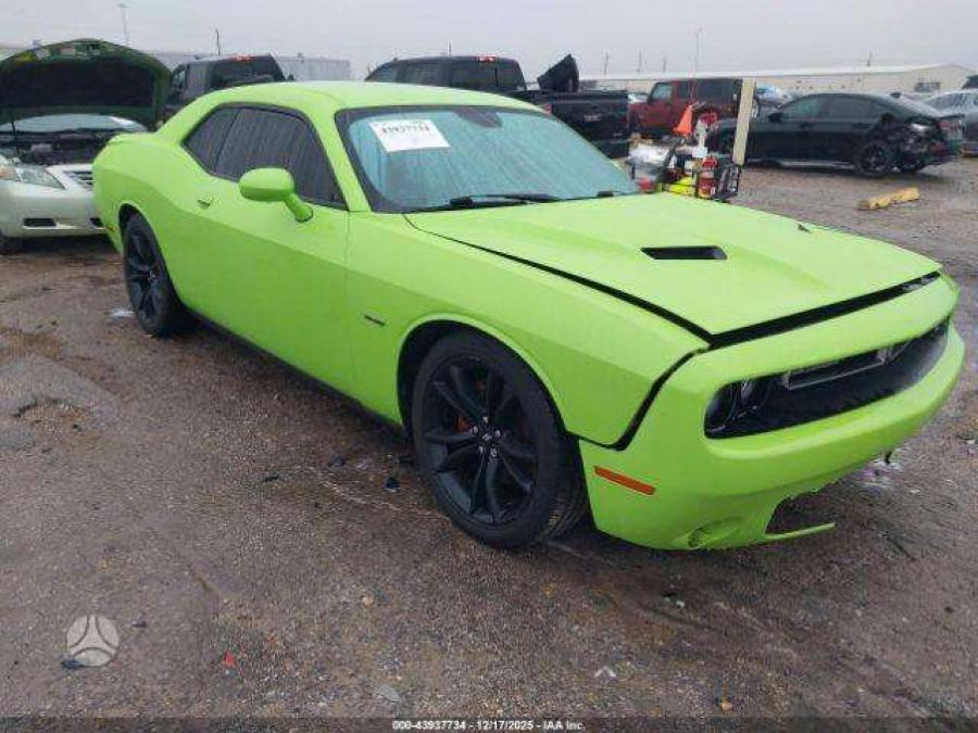 Zaļš Dodge Challenger 2015 Klaipėda, ar dzinēja tilpumu 5.65 L un nobraukumu 95 tūkst. km par 5700 €, foto 1 vietnē AUTOMOTO.COM.LV