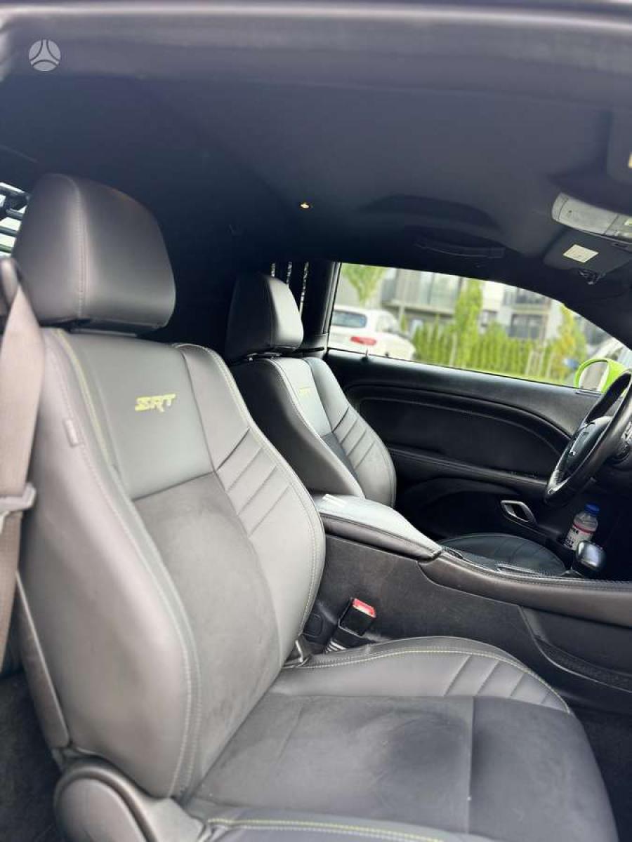 Zaļš Dodge Challenger 2016 Viļņa, ar dzinēja tilpumu 5.70 L un nobraukumu 150 tūkst. km par 22000 €, foto 9 vietnē AUTOMOTO.COM.LV