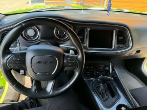 Zaļš Dodge Challenger 2016 Viļņa, ar dzinēja tilpumu 5.70 L un nobraukumu 150 tūkst. km par 22000 €, foto 10 vietnē AUTOMOTO.COM.LV