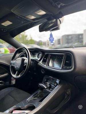 Zaļš Dodge Challenger 2016 Viļņa, ar dzinēja tilpumu 5.70 L un nobraukumu 150 tūkst. km par 22000 €, foto 11 vietnē AUTOMOTO.COM.LV