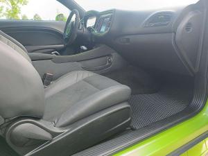 Zaļš Dodge Challenger 2016 Viļņa, ar dzinēja tilpumu 5.65 L un nobraukumu 143 tūkst. km par 24900 €, foto 25 vietnē AUTOMOTO.COM.LV