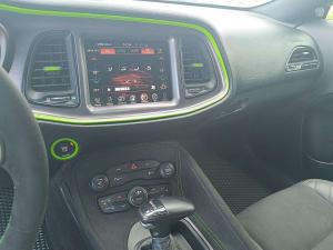 Zaļš Dodge Challenger 2016 Viļņa, ar dzinēja tilpumu 5.65 L un nobraukumu 143 tūkst. km par 24900 €, foto 36 vietnē AUTOMOTO.COM.LV