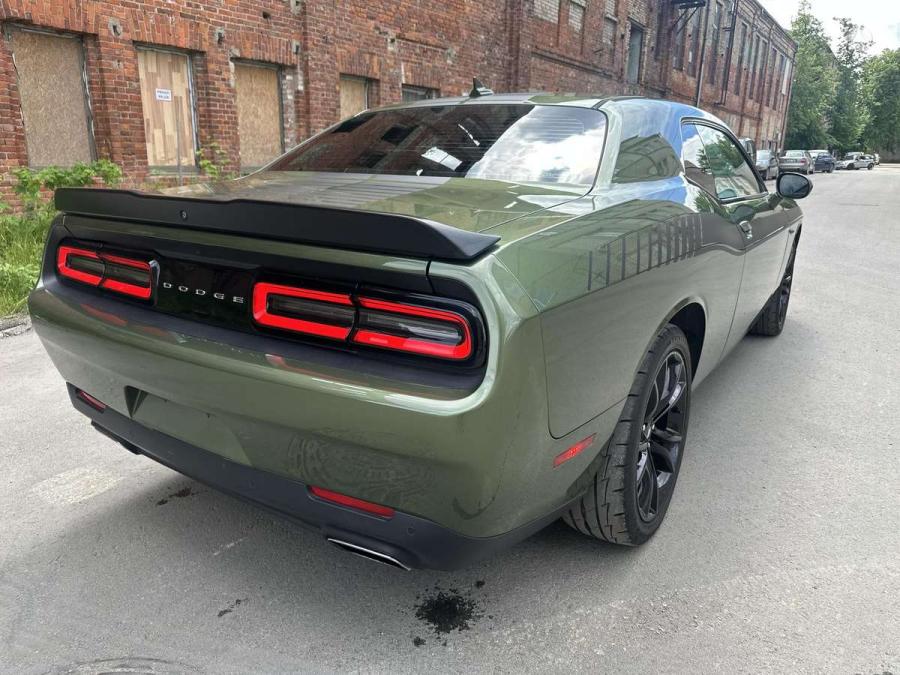 Zaļš Dodge Challenger 2018 Šauļi, ar dzinēja tilpumu 3.60 L un nobraukumu 123 tūkst. km par 16300 €, foto 9 vietnē AUTOMOTO.COM.LV