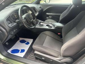 Zaļš Dodge Challenger 2018 Šauļi, ar dzinēja tilpumu 3.60 L un nobraukumu 123 tūkst. km par 16300 €, foto 17 vietnē AUTOMOTO.COM.LV