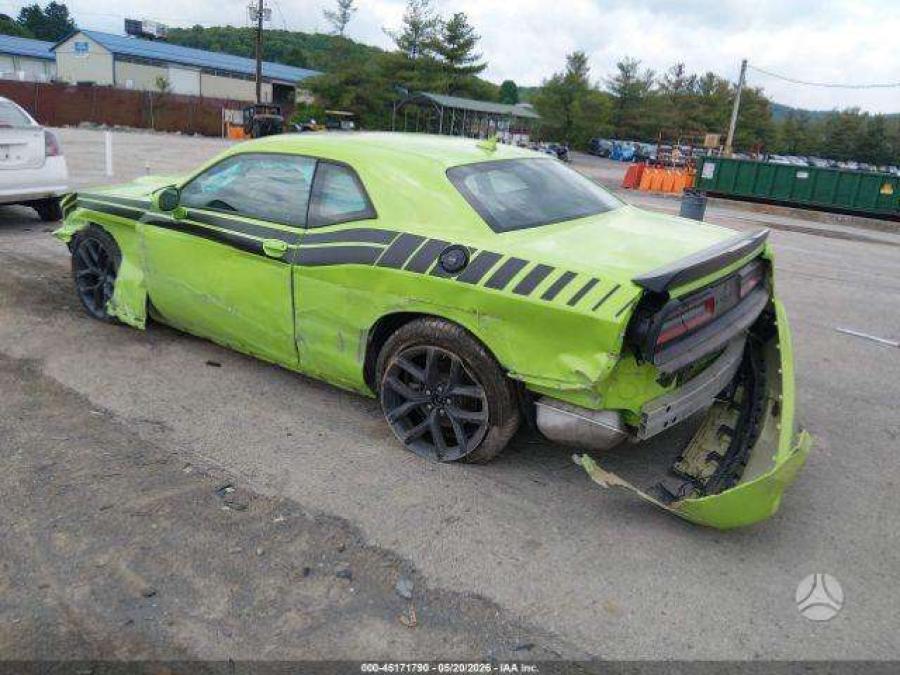 Zaļš Dodge Challenger 2023 Klaipėda, ar dzinēja tilpumu 3.60 L un nobraukumu 22 tūkst. km par 9750 €, foto 4 vietnē AUTOMOTO.COM.LV