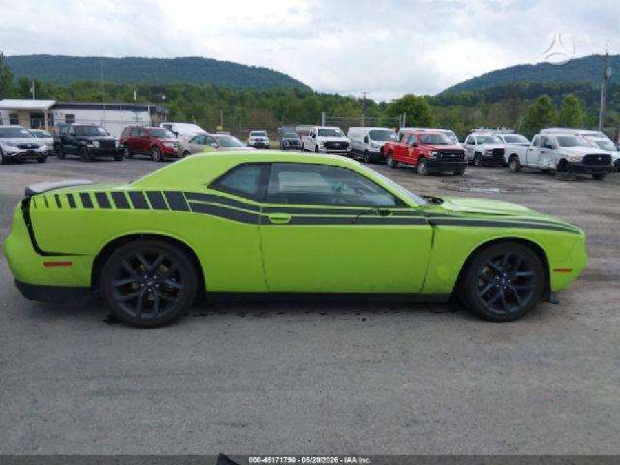 Zaļš Dodge Challenger 2023 Klaipėda, ar dzinēja tilpumu 3.60 L un nobraukumu 22 tūkst. km par 9750 €, foto 7 vietnē AUTOMOTO.COM.LV