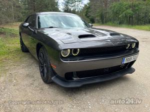 Grey Dodge Challenger 2015 in Tallinn, with an engine capacity of 3.60 L and mileage of 153 thousand km for 20500 €, photo 3 on AUTOMOTO.COM.LV