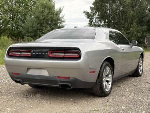 Grey Dodge Challenger 2016 in Ukmerge, with an engine capacity of 3.60 L and mileage of 270 thousand km for 8300 €, photo 7 on AUTOMOTO.COM.LV