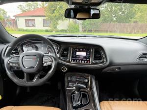 Pelēks Dodge Challenger 2016 Ventspils, ar dzinēja tilpumu 3.60 L un nobraukumu 117 tūkst. km par 20990 €, foto 19 vietnē AUTOMOTO.COM.LV