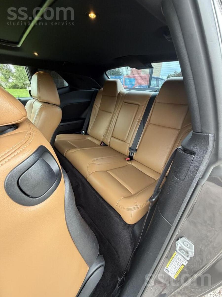 Pelēks Dodge Challenger 2016 Ventspils, ar dzinēja tilpumu 3.60 L un nobraukumu 117 tūkst. km par 20990 €, foto 26 vietnē AUTOMOTO.COM.LV