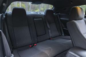 Grey Dodge Challenger 2017 in Druskininkai, with an engine capacity of 3.60 L and mileage of 117 thousand km for 15350 €, photo 27 on AUTOMOTO.COM.LV