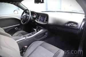 Grey Dodge Challenger 2018 in Riga, with an engine capacity of 5.70 L and mileage of 177 thousand km for 21995 €, photo 13 on AUTOMOTO.COM.LV