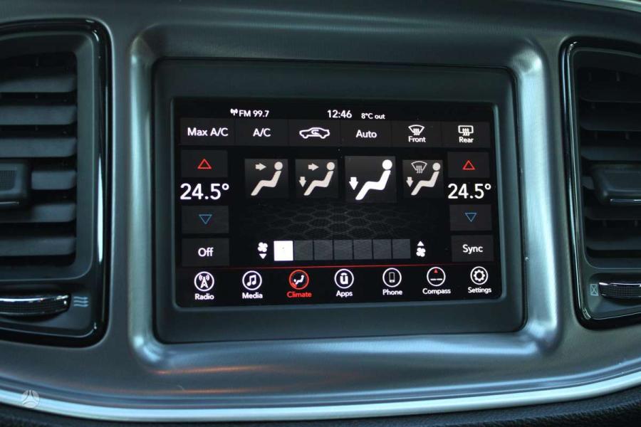 Pelēks Dodge Challenger 2019 Viļņa, ar dzinēja tilpumu 3.60 L un nobraukumu 89 tūkst. km par 11900 €, foto 18 vietnē AUTOMOTO.COM.LV