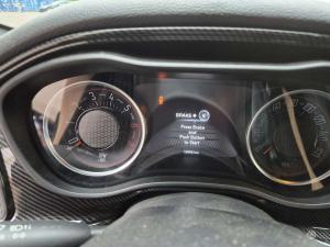 Pelēks Dodge Challenger 2020 Kauņa, ar dzinēja tilpumu 5.65 L un nobraukumu 11 tūkst. km par 16500 €, foto 8 vietnē AUTOMOTO.COM.LV
