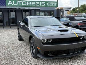 Pelēks Dodge Challenger 2021 Kretinga, ar dzinēja tilpumu 3.60 L un nobraukumu 28 tūkst. km par 20499 €, foto  vietnē AUTOMOTO.COM.LV