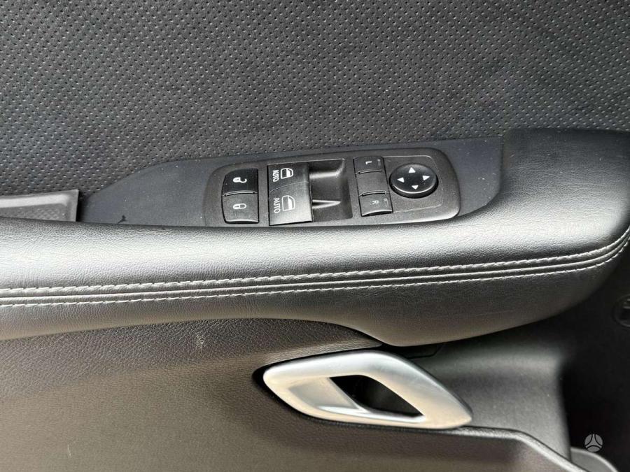 Pelēks Dodge Challenger 2021 Kretinga, ar dzinēja tilpumu 3.60 L un nobraukumu 28 tūkst. km par 20499 €, foto 13 vietnē AUTOMOTO.COM.LV