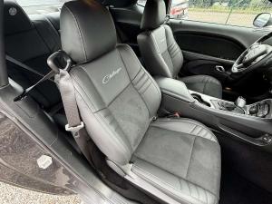 Pelēks Dodge Challenger 2021 Kretinga, ar dzinēja tilpumu 3.60 L un nobraukumu 28 tūkst. km par 20499 €, foto 25 vietnē AUTOMOTO.COM.LV