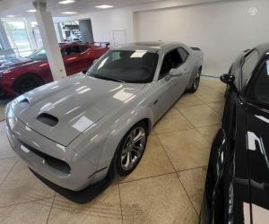 Grey Dodge Challenger 2021 in Siauliai, with an engine capacity of 5.65 L and mileage of 37 thousand km for 29400 €, photo  on AUTOMOTO.COM.LV