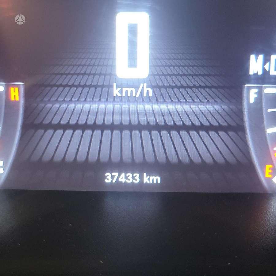 Grey Dodge Challenger 2021 in Siauliai, with an engine capacity of 5.65 L and mileage of 37 thousand km for 29400 €, photo 13 on AUTOMOTO.COM.LV