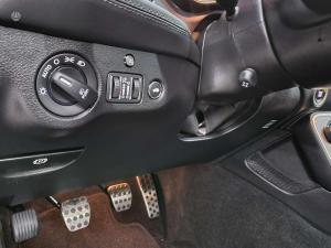 Pelēks Dodge Challenger 2022 Šauļi, ar dzinēja tilpumu 5.65 L un nobraukumu 32 tūkst. km par 31400 €, foto 10 vietnē AUTOMOTO.COM.LV