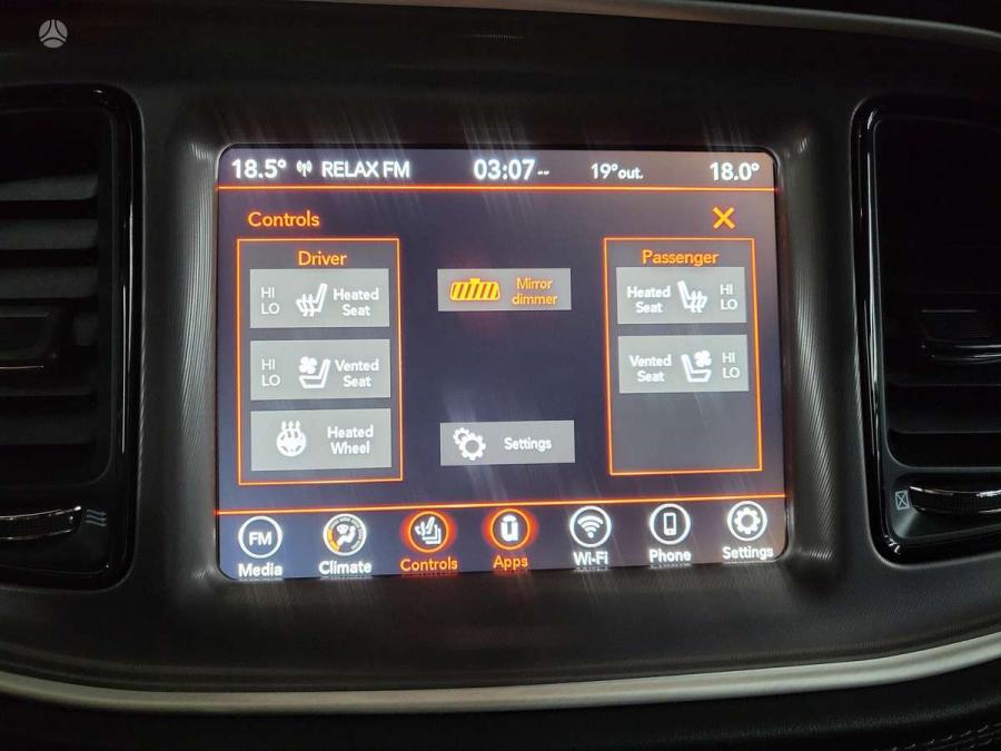 Pelēks Dodge Challenger 2022 Šauļi, ar dzinēja tilpumu 5.65 L un nobraukumu 32 tūkst. km par 31400 €, foto 16 vietnē AUTOMOTO.COM.LV