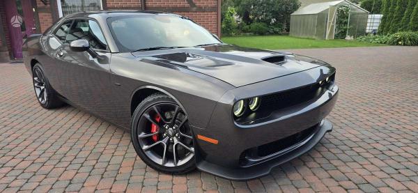 Dodge Challenger 2023 Kretinga vietnē Pelēks Dodge Challenger 2023 Kretinga, ar dzinēja tilpumu 5.70 L un nobraukumu 10 tūkst. km par 29999 €, foto 5 vietnē AUTOMOTO.COM.LV