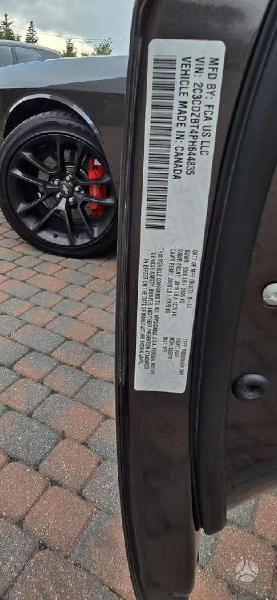 Pelēks Dodge Challenger 2023 Kretinga, ar dzinēja tilpumu 5.70 L un nobraukumu 10 tūkst. km par 29999 €, foto 13 vietnē AUTOMOTO.COM.LV