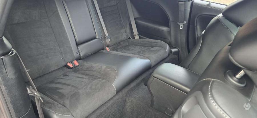 Pelēks Dodge Challenger 2023 Kretinga, ar dzinēja tilpumu 5.70 L un nobraukumu 10 tūkst. km par 29999 €, foto 18 vietnē AUTOMOTO.COM.LV
