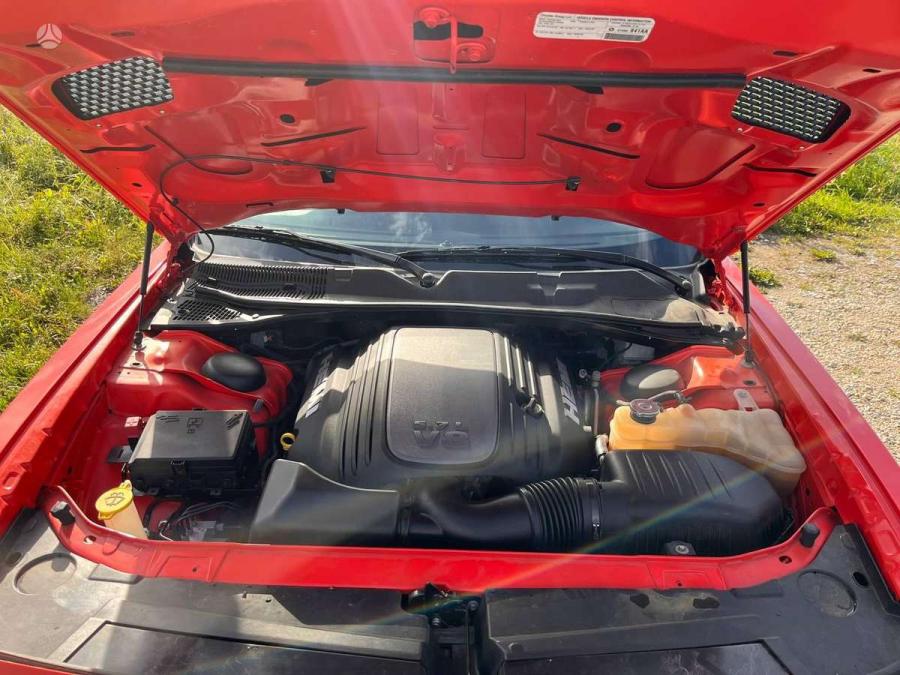 Oranžs Dodge Challenger 2017 Narva, ar dzinēja tilpumu 5.70 L un nobraukumu 74 tūkst. km par 22500 €, foto 6 vietnē AUTOMOTO.COM.LV